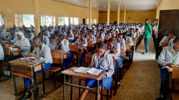 Senior Secondary School students in Abuja, Nigeria – The Sierra Leone ...